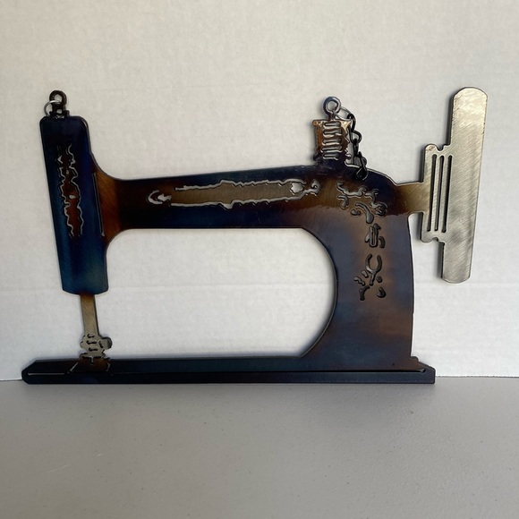 Art | Metal Sewing Machine Artwork | Poshmark